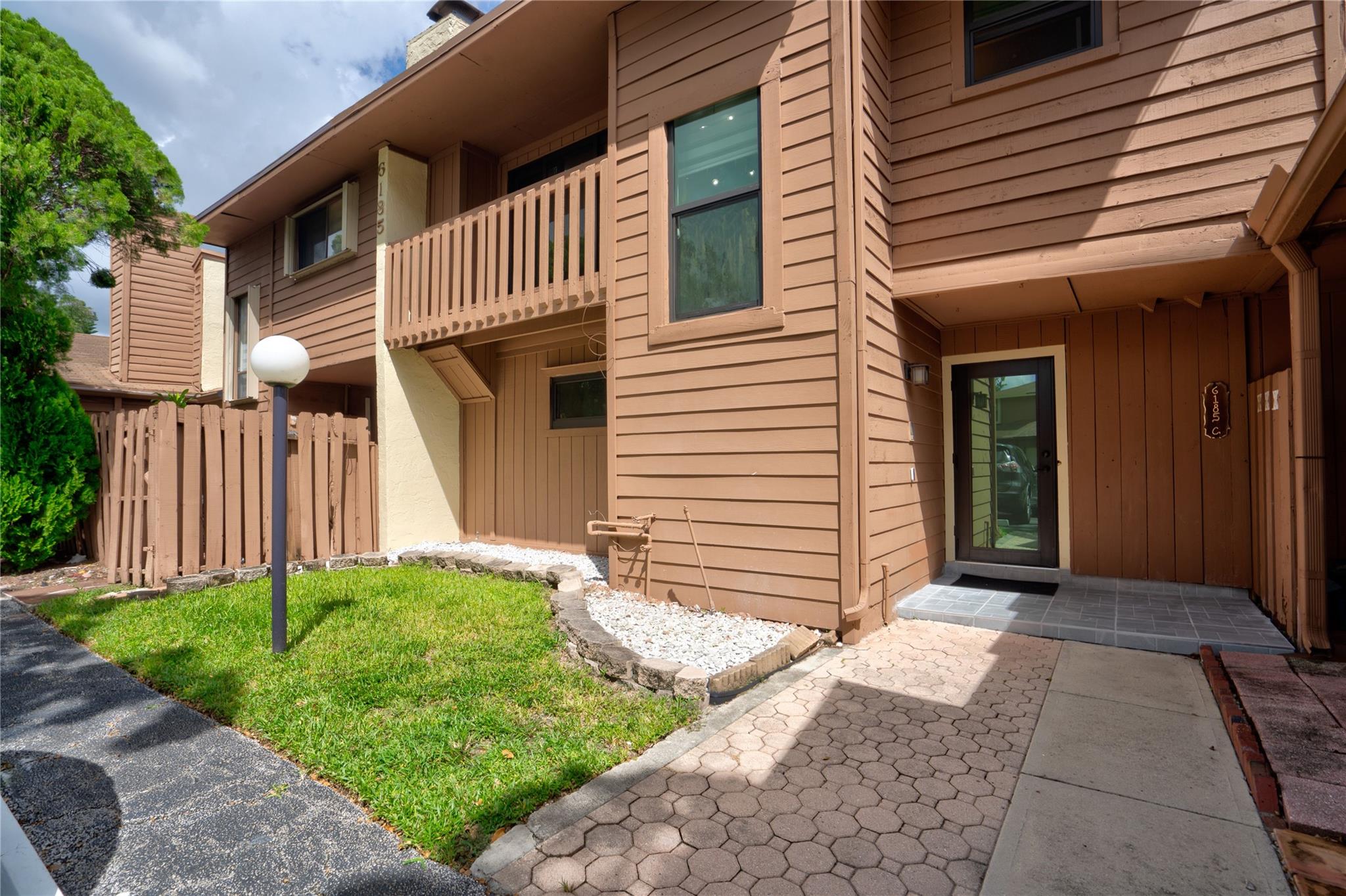 6185 Live Oak Ct C | Ryan Critch