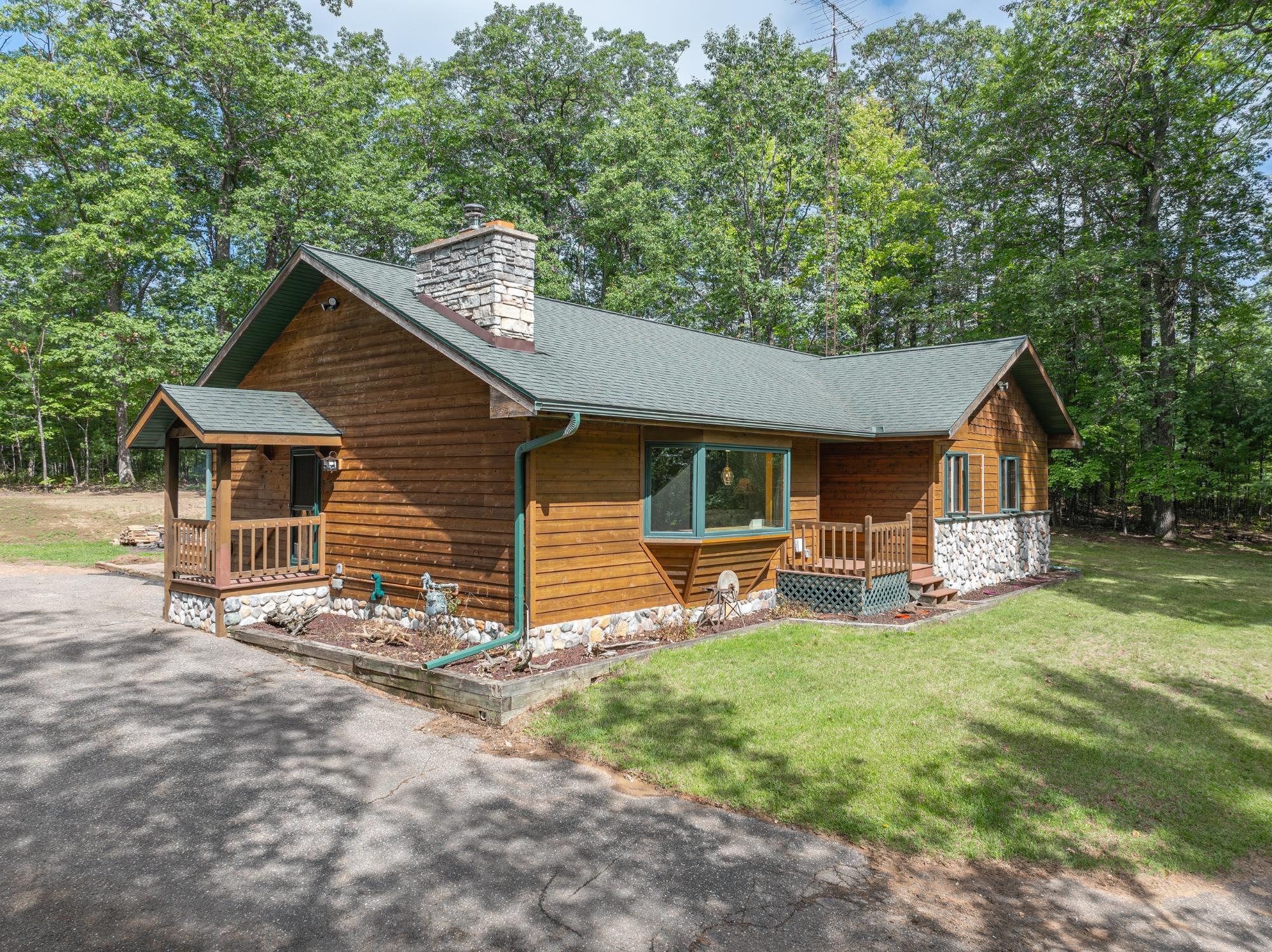 1801 CARPENTER LAKE RD E, EAGLE RIVER, WI 54521 – Redman Realty Group