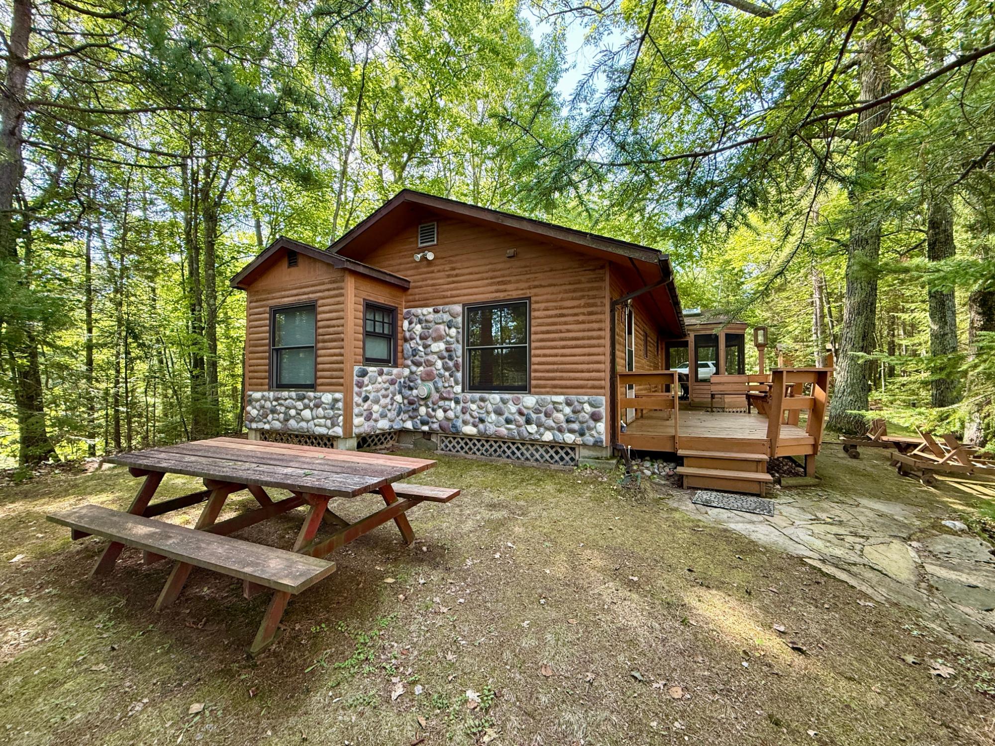 Hasbrook Lake 2 Bedroom Home | Lake Tomahawk, Wisconsin