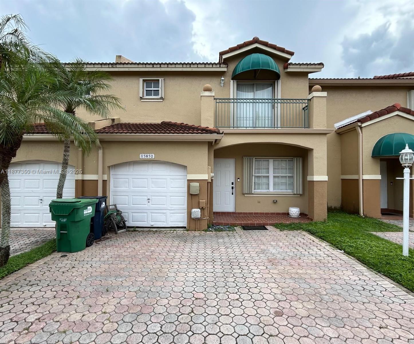 15852 SW 68th Ter #15852 For Rent, Miami, FL 33193 Townhouse | ByOwner