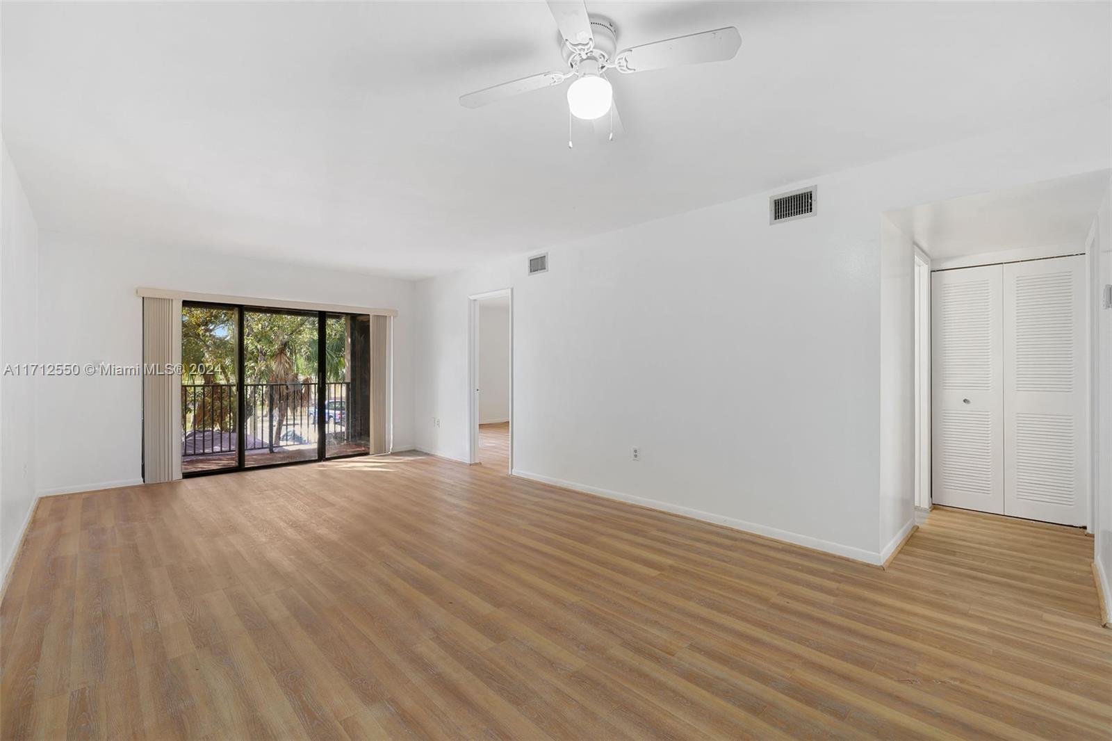 210 W Park Dr #201-2 For Rent, Miami, FL 33172 Condo | ByOwner