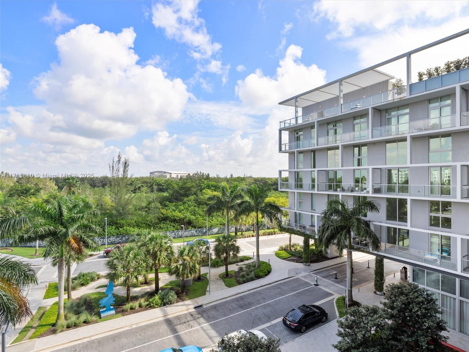 2000 Metropica Way #502 For Rent, Sunrise, FL 33323 Condo | ByOwner