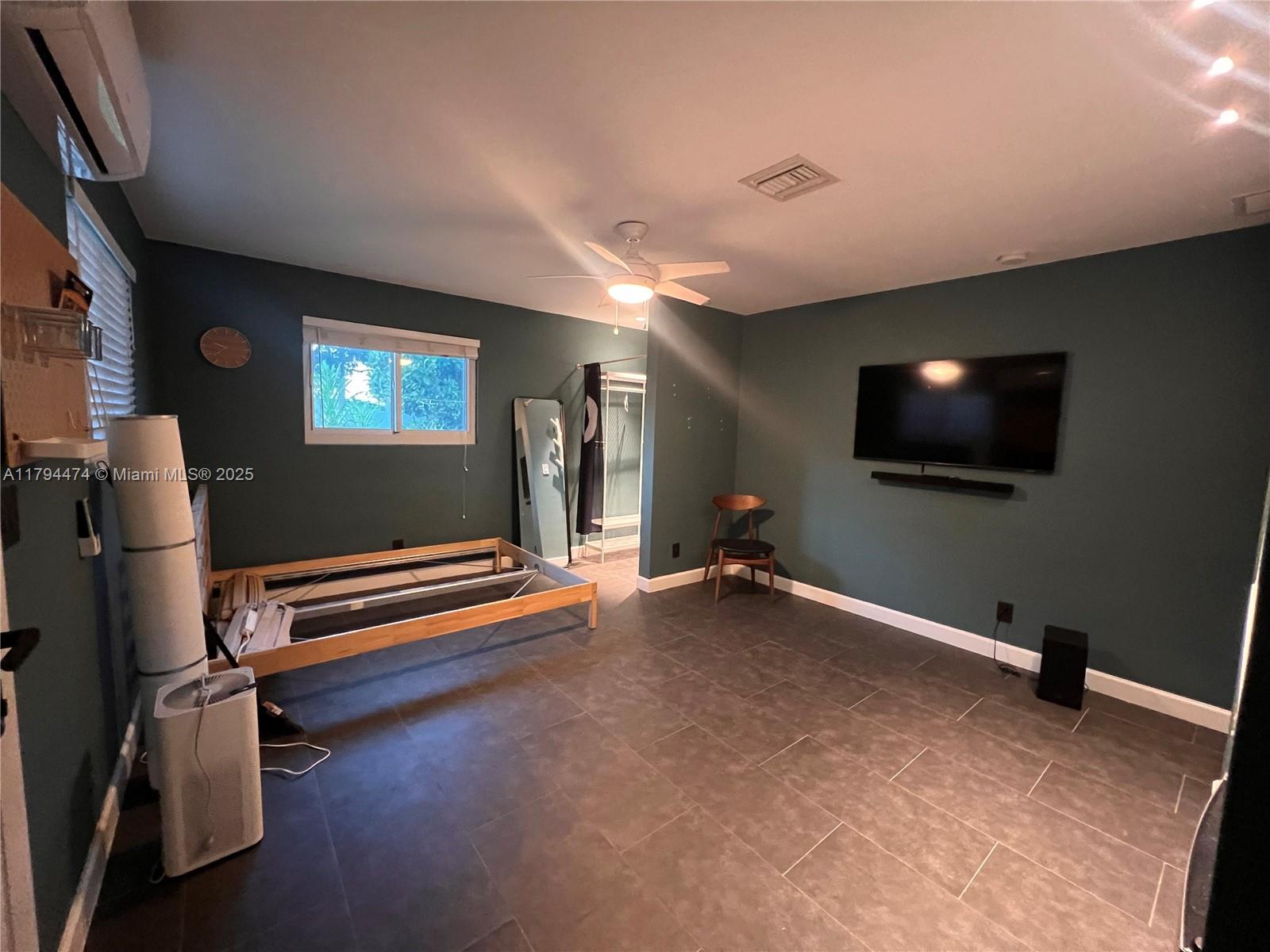 1411 NW 10th St #1-2 For Rent, Dania Beach, FL 33004 Multifamily | ByOwner