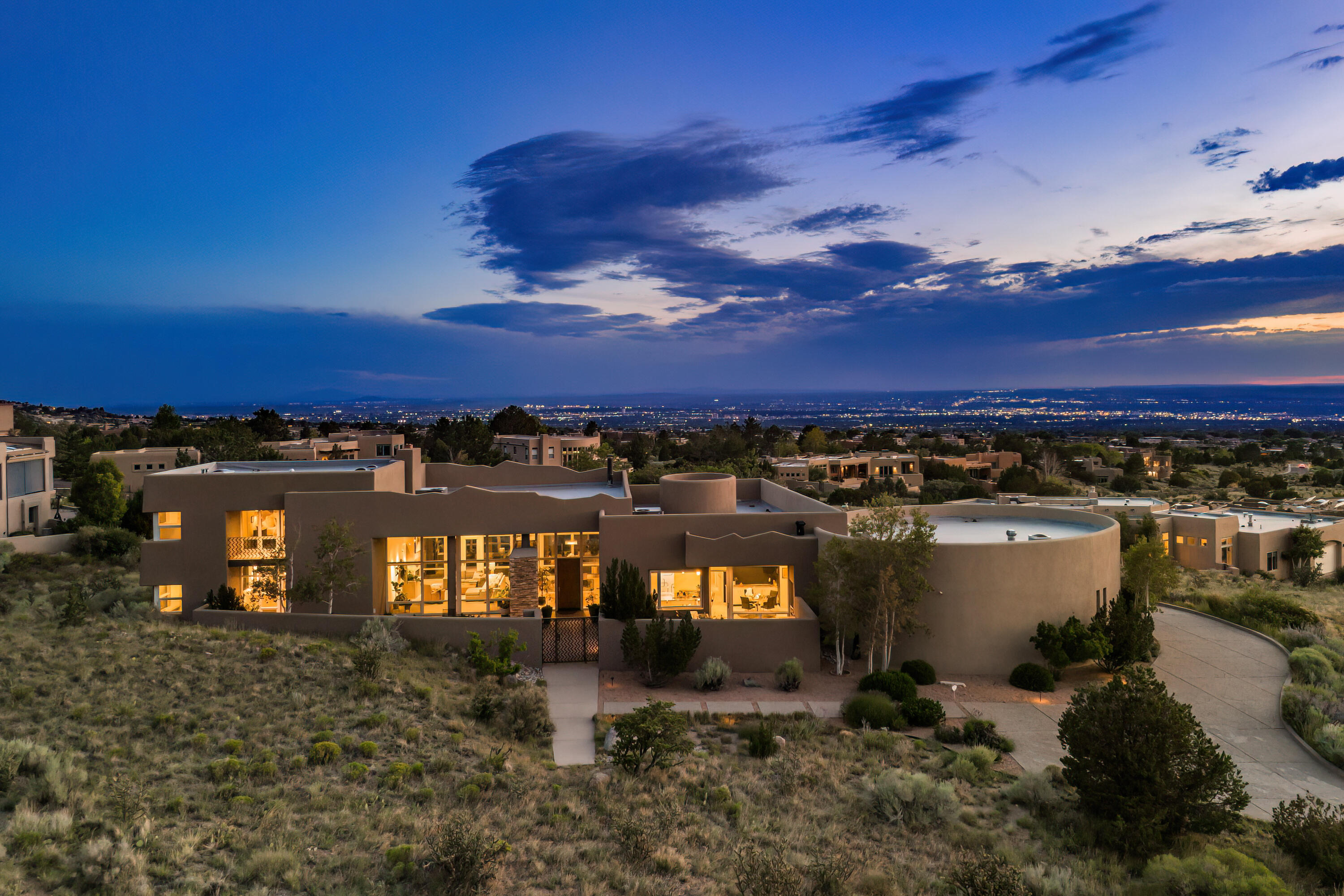Albuquerque Luxury Homes For Sale – The Epitome of Elegance